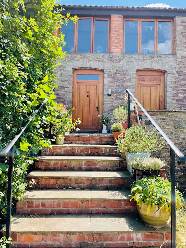 The Stables - Hay-on-Wye