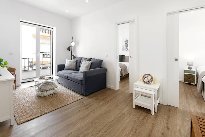 Seaside Salty Escape -  Beachside Bliss - Nazaré
