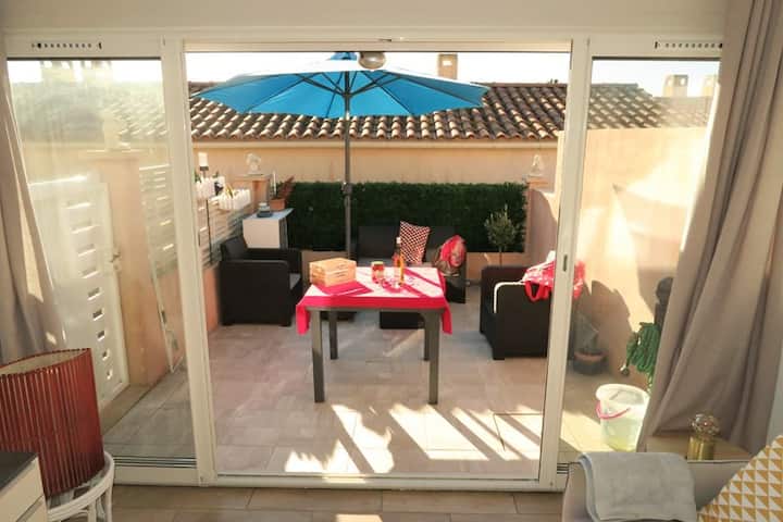 Villa Club Clim Résidence Avec Piscine Parking - Sanary-sur-Mer