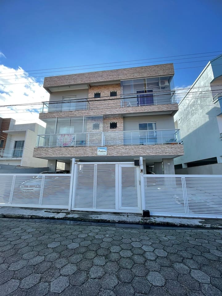 Apartamento Térreo Em Ingleses Com áRea Externa - Florianópolis