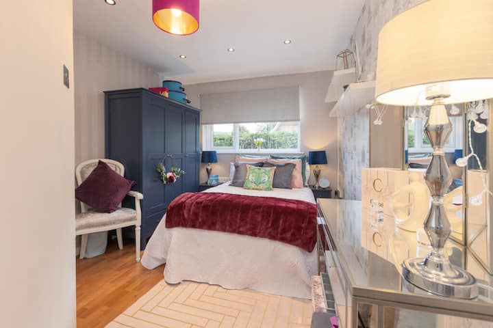 2 Enchanting Haven - Todmorden