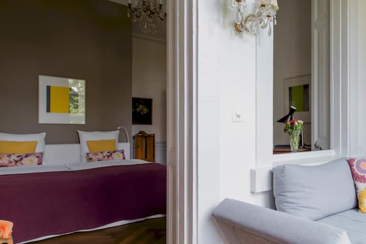 Blumer B&b Basel Room "Chrysantheme" - Bazel