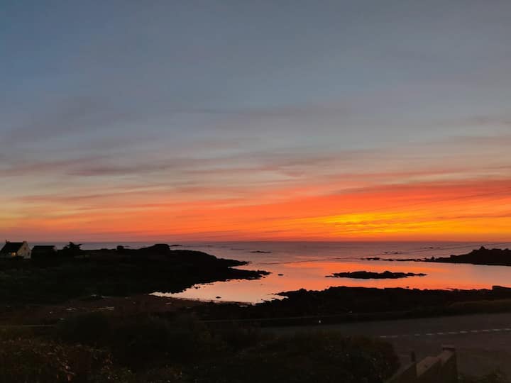 Gite De Melon. Maison Vue Mer - Porspoder