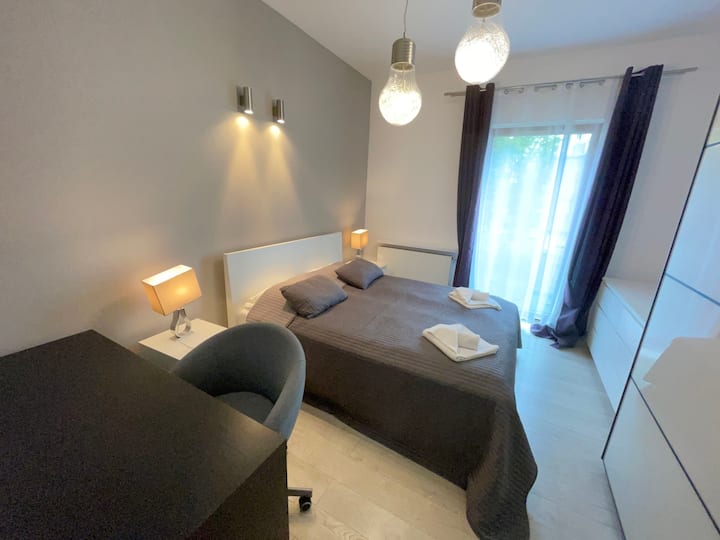 Przytulny Apartament Z Loggią - Krakau