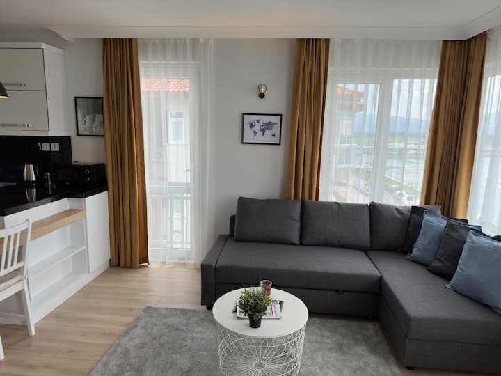 Amazing Sea And River View Apt. - Antalya