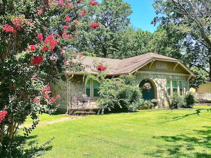 Stone Cottage - 5 Star R&r Nashville Retreat - Nashville, TN