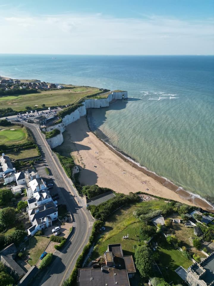 Percy Villa, Summerhouse - Broadstairs