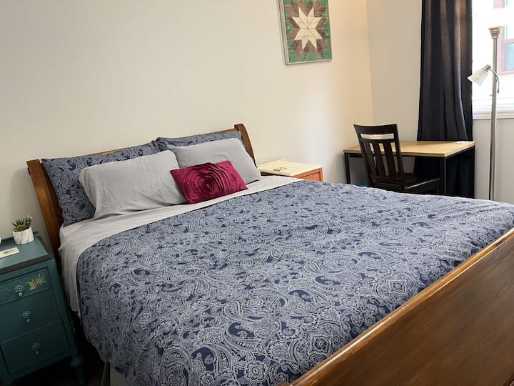 3 Bedroom Private & Comfortable 10 Min To Mohawk C - Hamilton