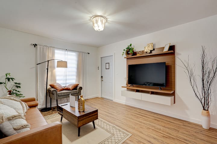 Hope Apartment - Westchester, FL