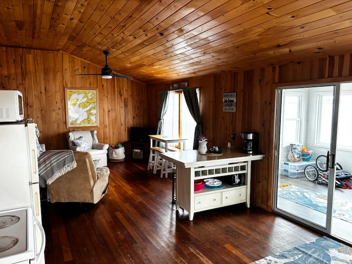 Snowshoe Bay Hideaway - Westcott Beach State Park, Henderson