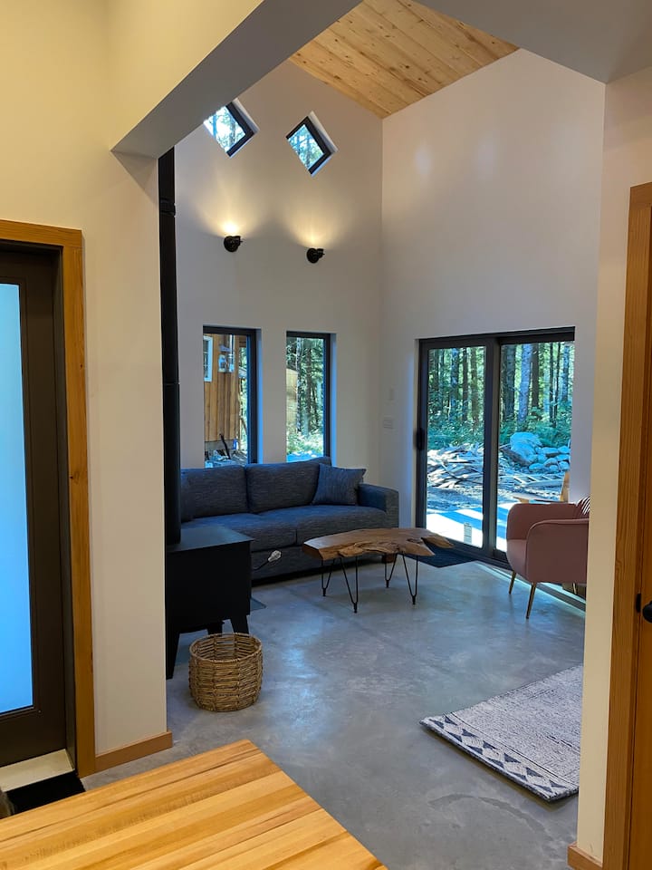 Jordan River Coastal Retreat - Vancouver Island