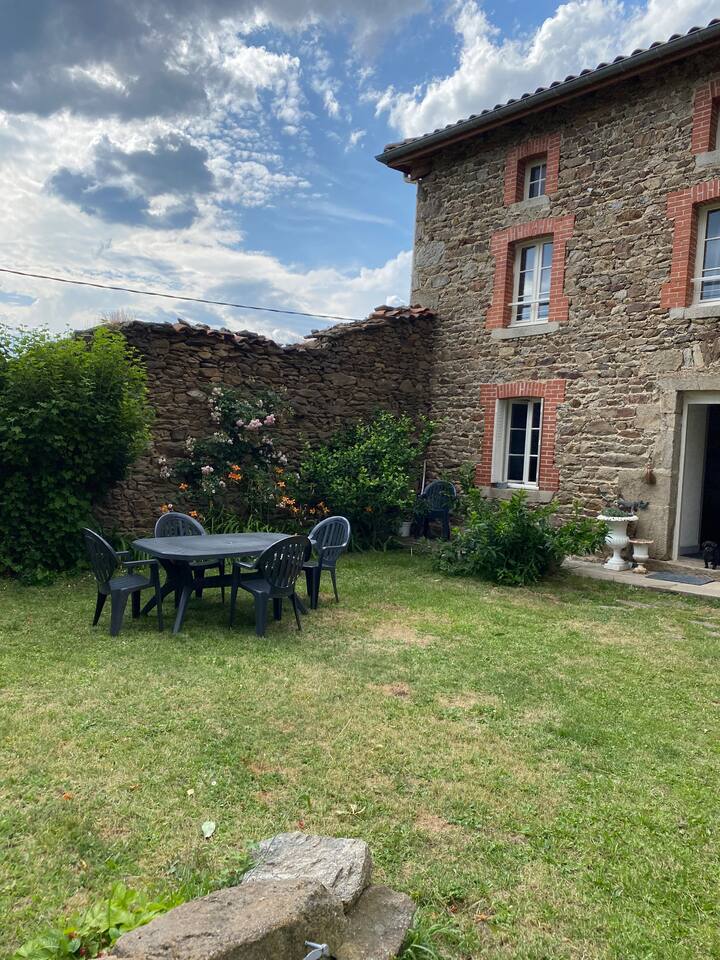 Chambre D’hôte 1 à Chalmazel - Chalmazel