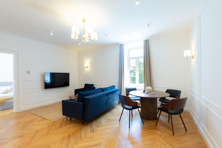 Luxurious Apartment In Zagreb City Center - Zagreb