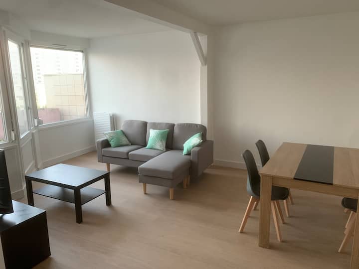 Appartement Spacieux - Décines-Charpieu
