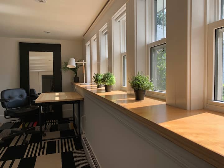 Bright & Cozy Studio Close To Dal And Downtown - Halifax