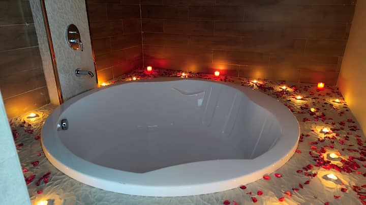 Büyük Küvet,netflix,dev Ekran Tv - Ankara