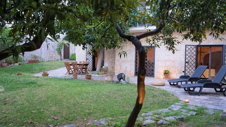 La Cantina Del Castello - Castellana Grotte