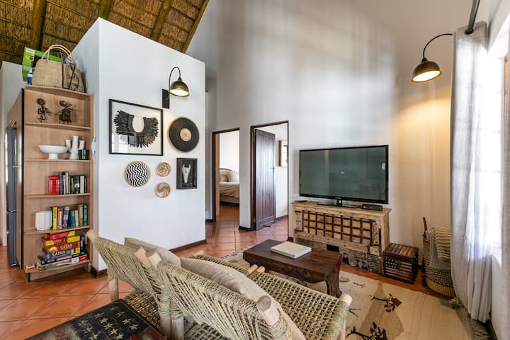 Two Bedroom Garden Apartment - Sandton