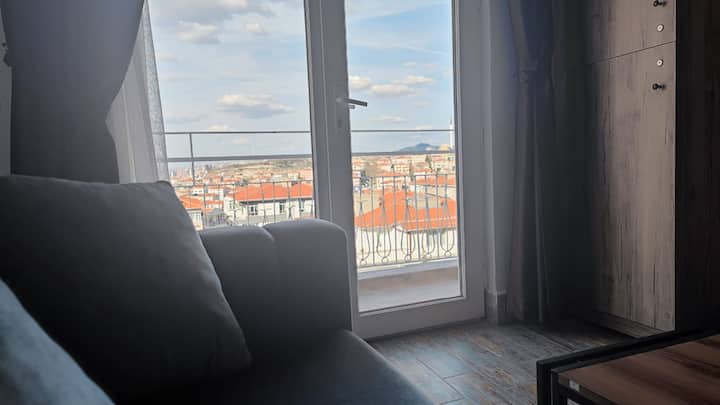 Netflix,küvet,lüks,büyük Ekran Tv - Ankara