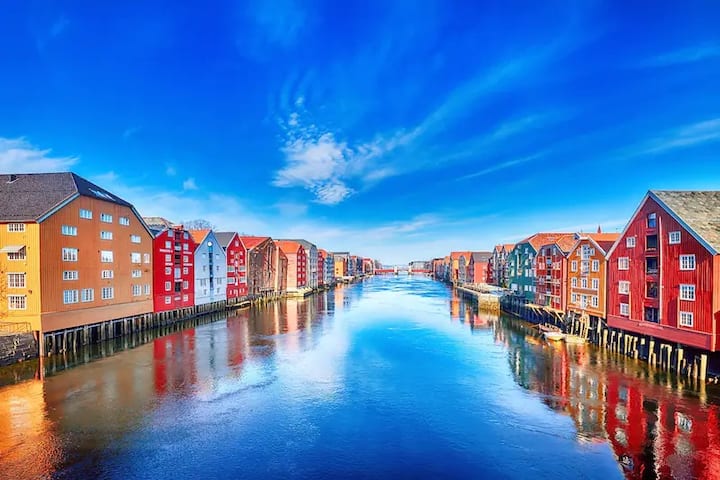 Bakklandet Brubakken - Trondheim