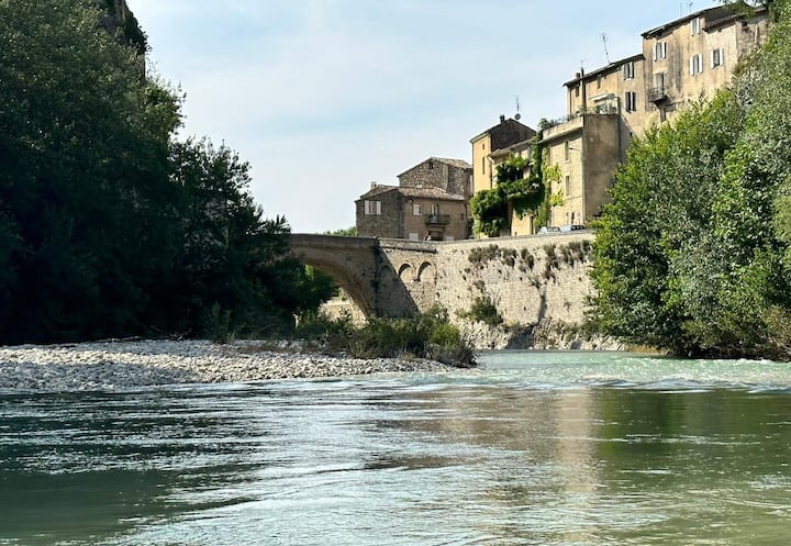 Sur Le Pont - Vaison-la-Romaine