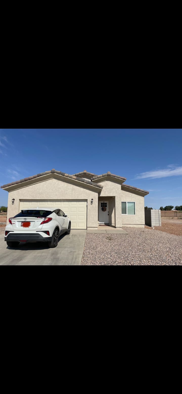 New Build Overlooks Golf Course - Douglas, AZ