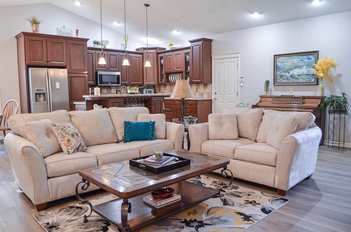 Your Home Away From Home - In The Heart Of Cali - Ripon, CA