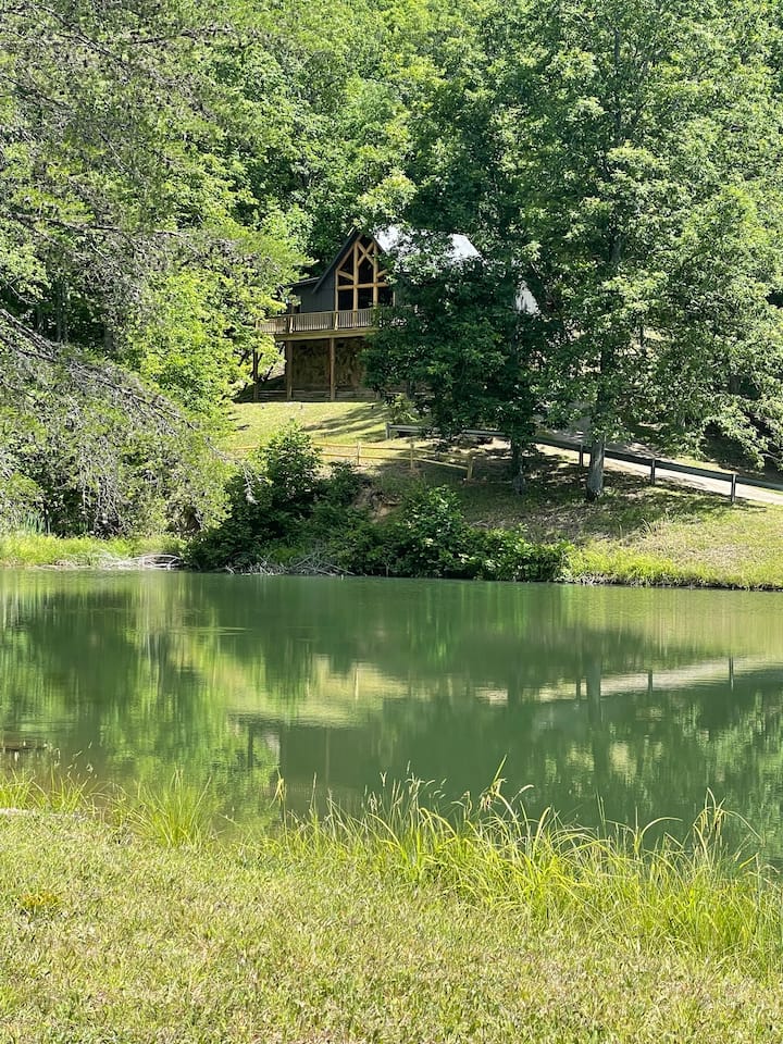 Hidden Oasis Escape Minutes From Blue Ridge & More - Mineral Bluff, GA