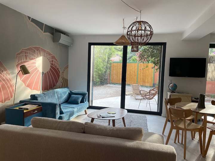 Charmant Rez De Jardin De Villa - Costa Azul