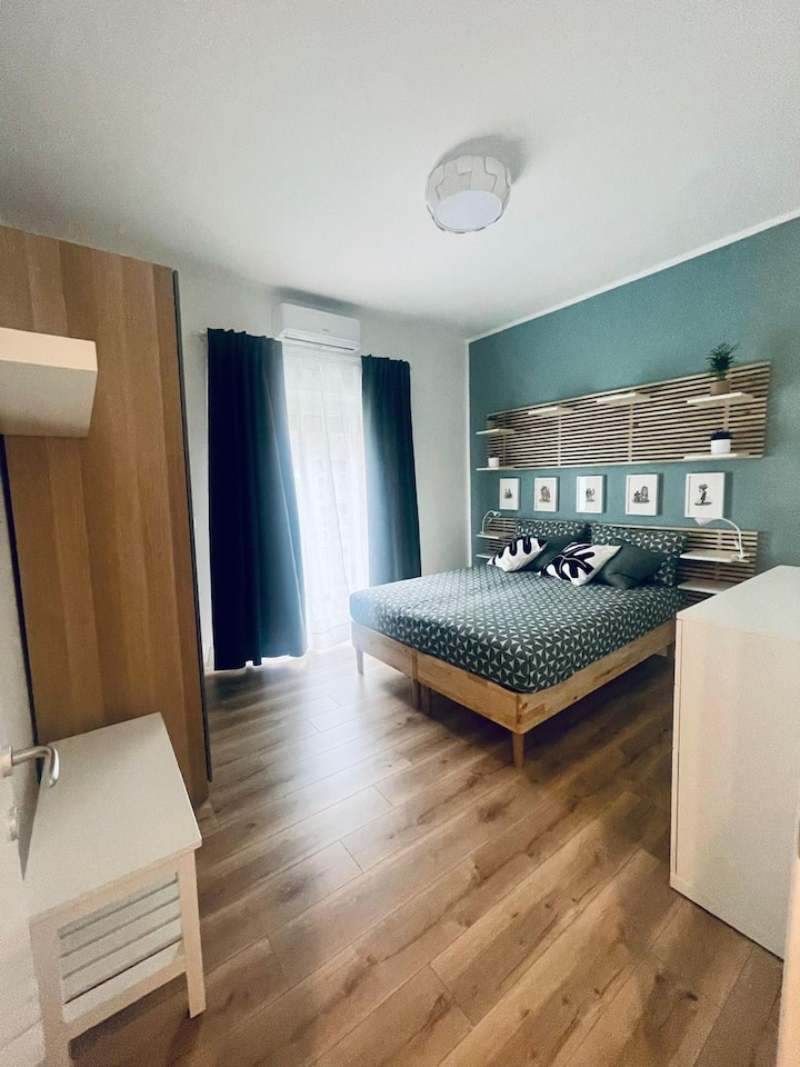 Casa Delo In Zona Vomero/arenella - Nápoles