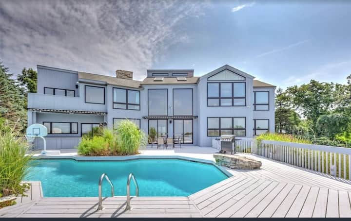 Majestic Fort Pond Sunsets - Montauk, NY