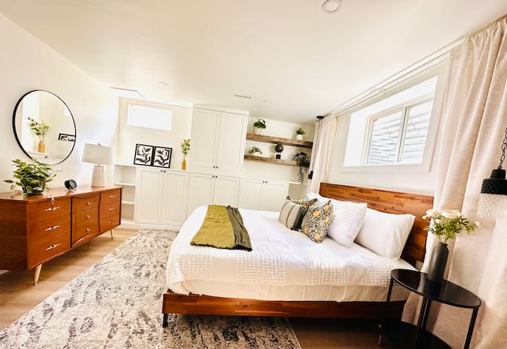 Entire Suite| 17 Mins ~ Dt | Free Banff Pass - Calgary