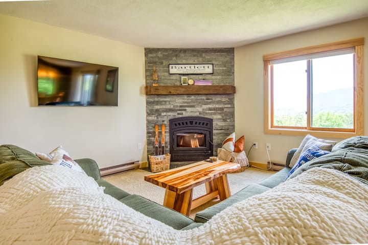 Sunset Mountainside Retreat - Jackson, NH