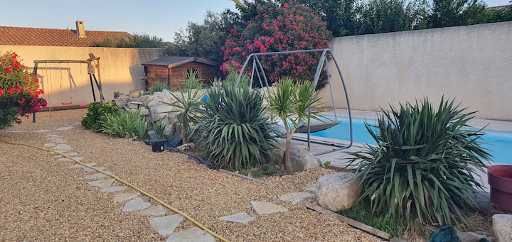 Pool House Avec Piscine Et Spa Résidence Privée - Nîmes