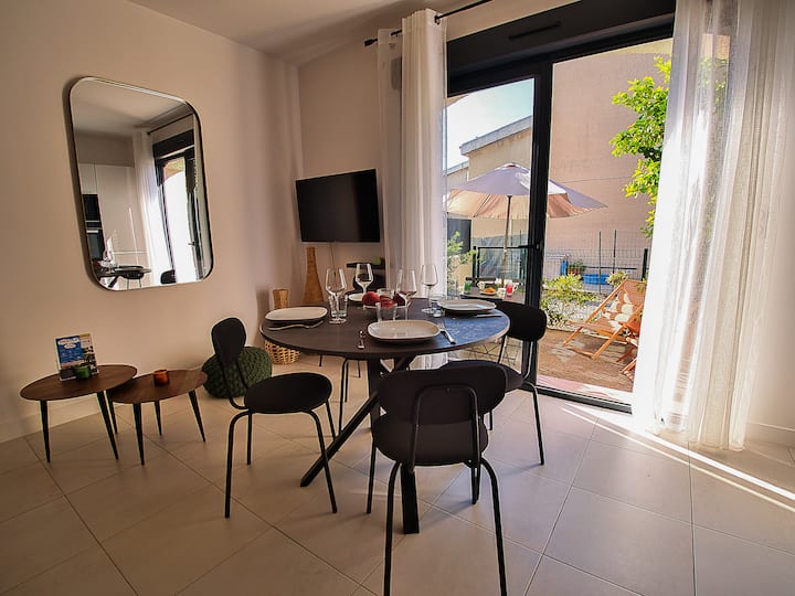 Duplex Rose : Sérénité En Bord De Mer - Haute-Corse