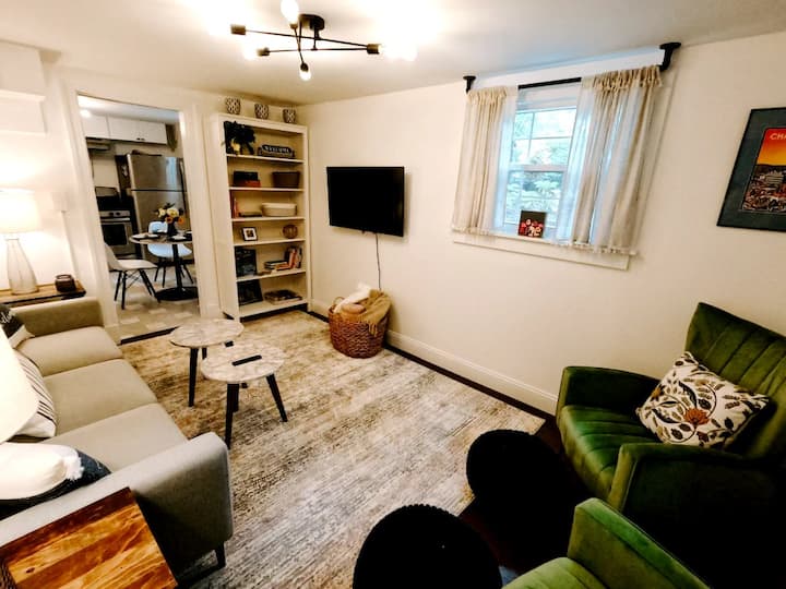The Best C'ville Getaway! Close To Everything! - Charlottesville, VA