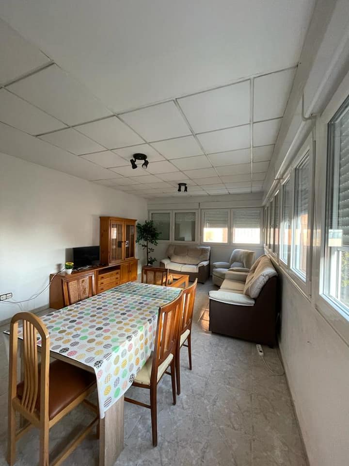 Piso A 7 Min A Pie De Playa, 5º - Almería