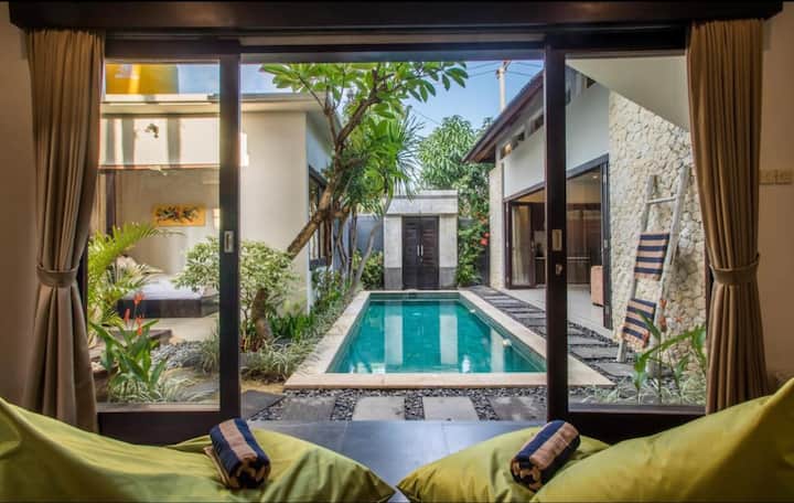 Individual Enclosed Villa Heart Of Seminyak - Denpasar