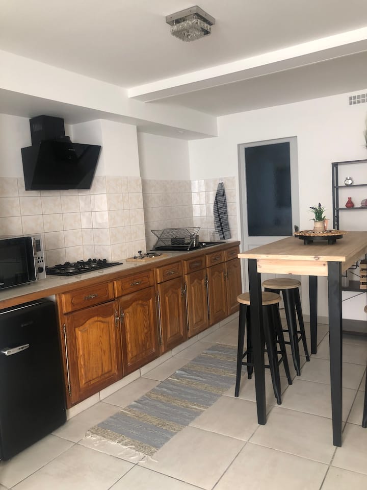 Appartement à Deux Pas Du Centre Ville. - Limoux
