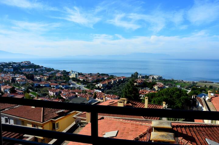 Deniz Manzaralı Büyük Villa Odası - Kuşadası