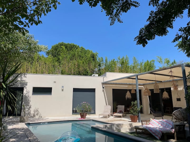 Villa Contemporaine Avec Piscine - Avignon