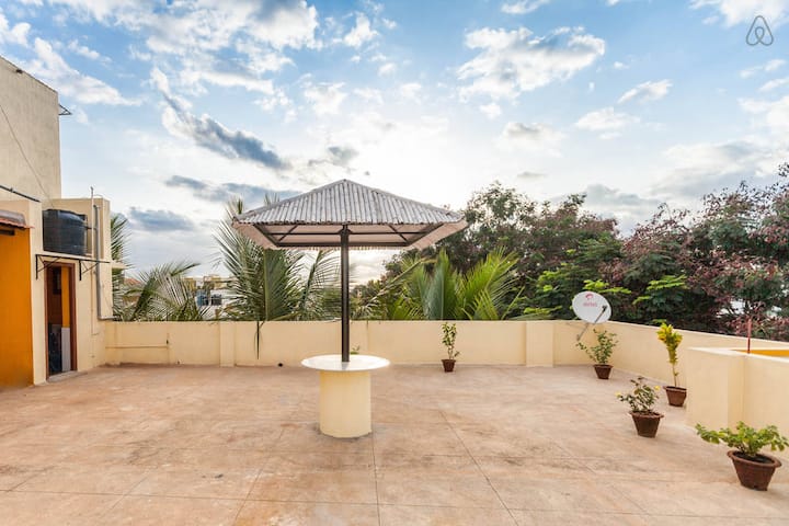 2bhk With Wi-fi & Terrace For Up To 4 People - Bangalore