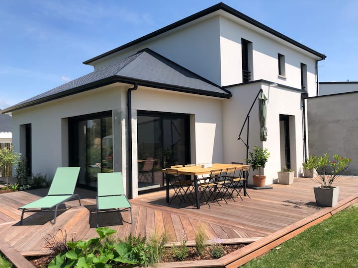 Maison 5 Chambres Avec Jardin, Sans Vis-à-vis - Jullouville