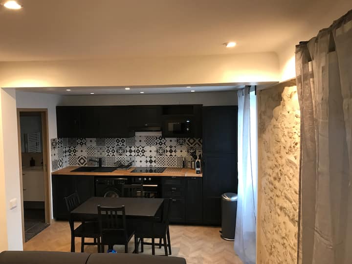 Superbe Appartement Vue Jardin Au Panier - Calanques de Marseille