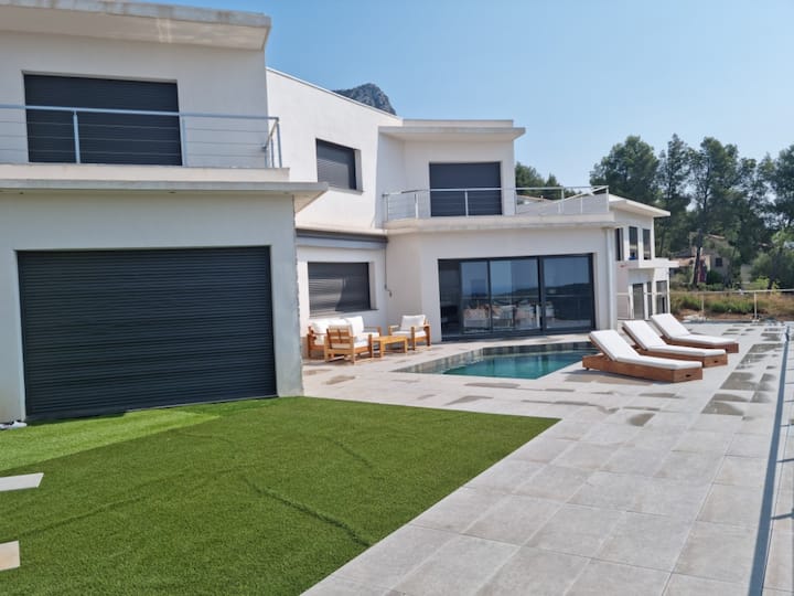 Magnifique Villa Moderne - Carqueiranne