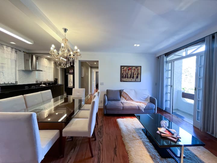 Apartamento Pertinho Do Capivari - Campos do Jordão