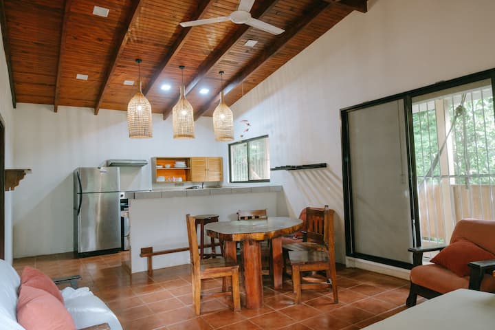 Pura Vida Bungalow - 2 Minute Walk To Beach - Nosara