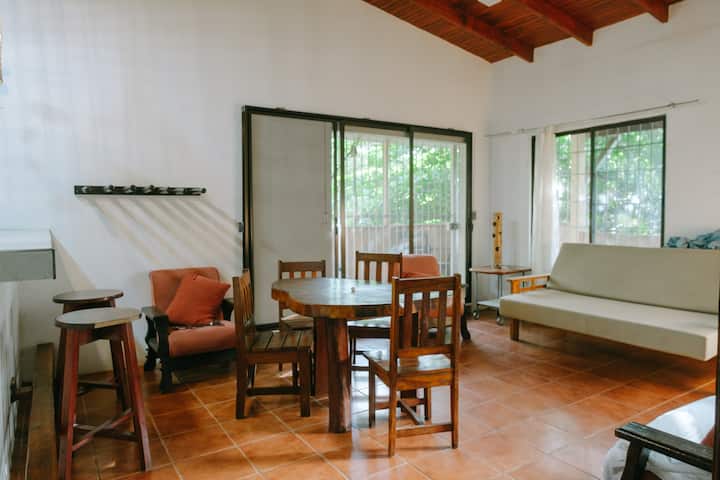 Pura Vida Bungalow - 2 Minute Walk To Beach - Nosara