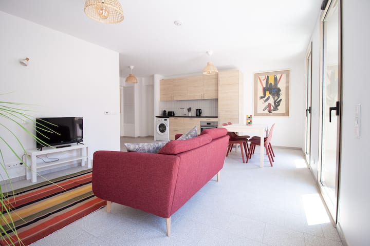 Magnifique Appartement Avec 2 Terrasses Et Parking - Carros