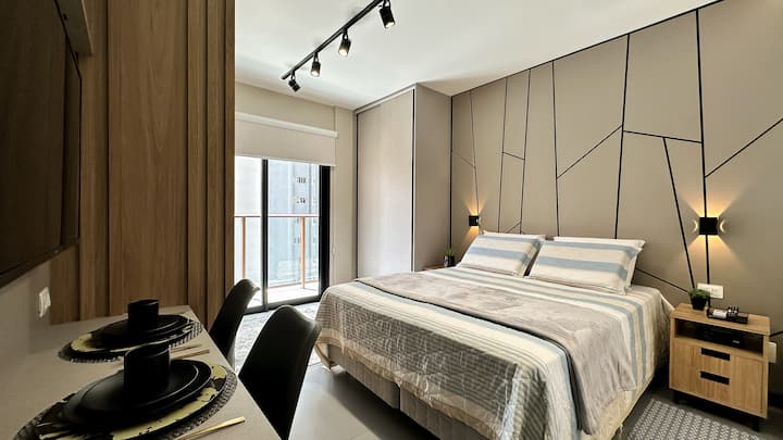 O Moderninho Do Bigorrilho - Curitiba